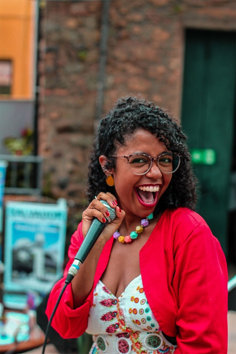 Independência Poética: Carla Brito